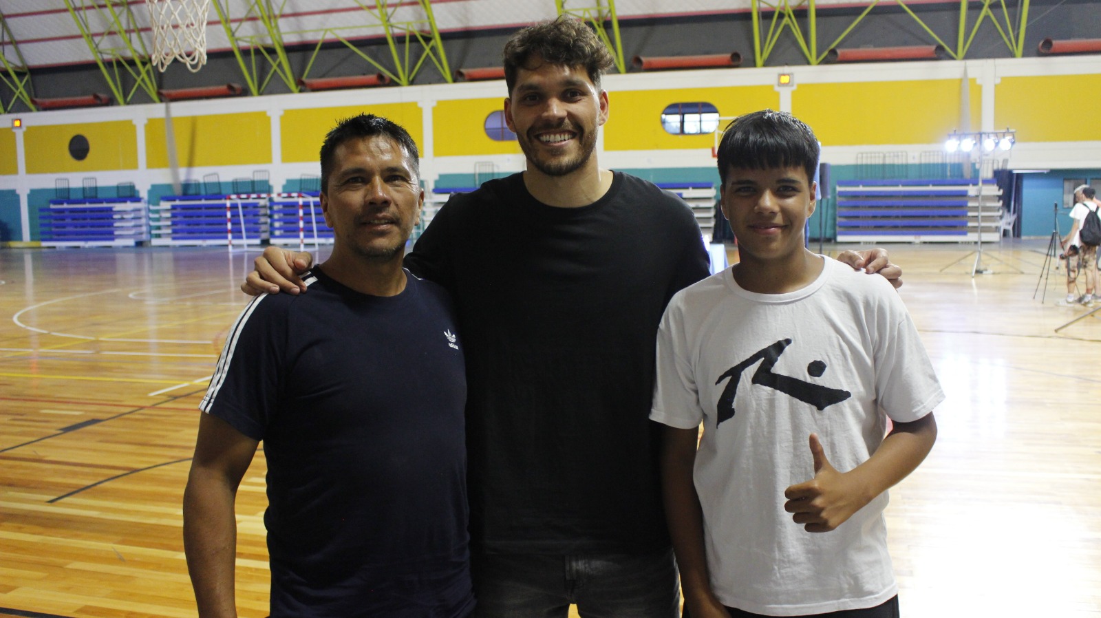 General Alvear: Nicolás Freire y una charla que inspira a la juventud ...