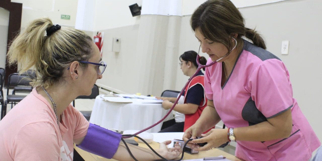 Salud presenta una nueva capacitación para el personal de Enfermería ...