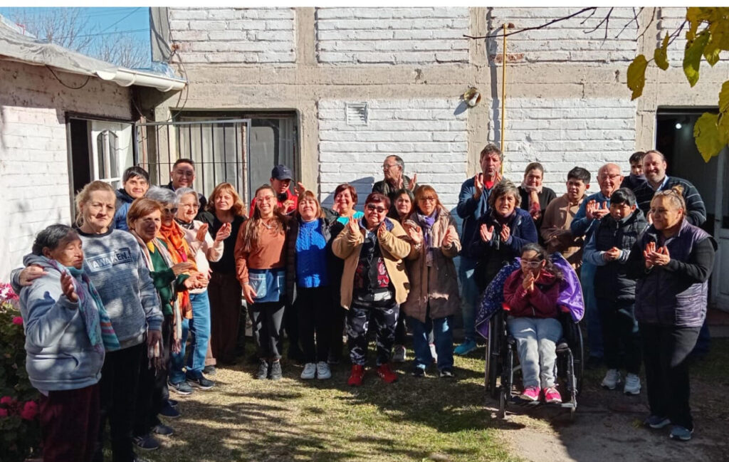 Con espíritu patrio y comunitario: El CEBJA 3-030 celebró el 25 de Mayo ...
